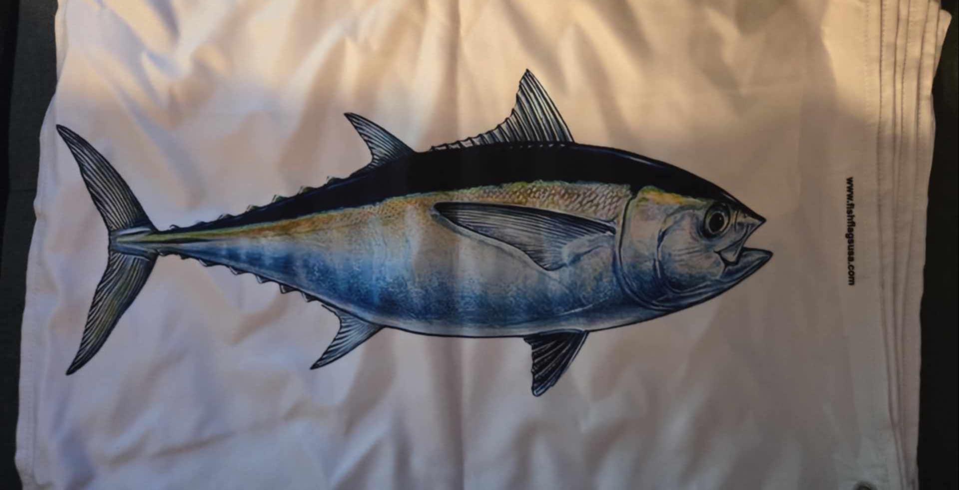 More Realistic-looking blackfin Tuna – FishFlagsUSA