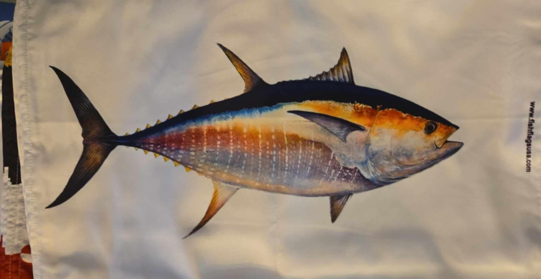 More Realistic-looking Yellowfin Tuna – FishFlagsUSA