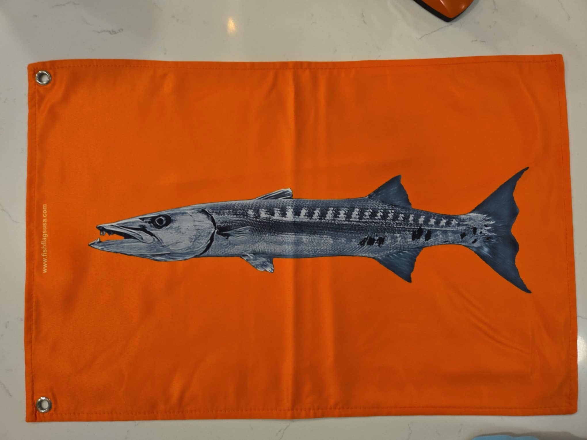 More Realistic-looking Barracuda – FishFlagsUSA